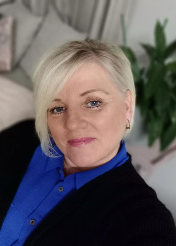 Happy Team - Happy Trails Play